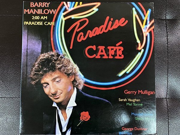 [LP] 베리 매닐로우 - Barry Manilow - 200 AM Paradise Cafe LP [서울-라이센스반] - YES24
