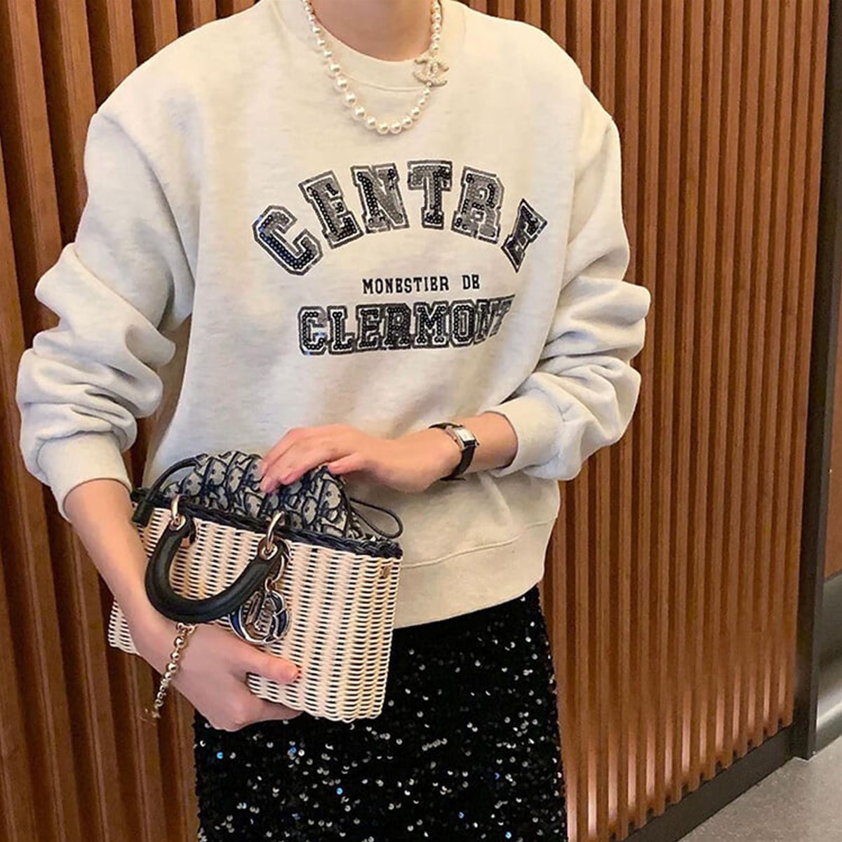 로우 스팽글 기모맨투맨(3col) - 예스24