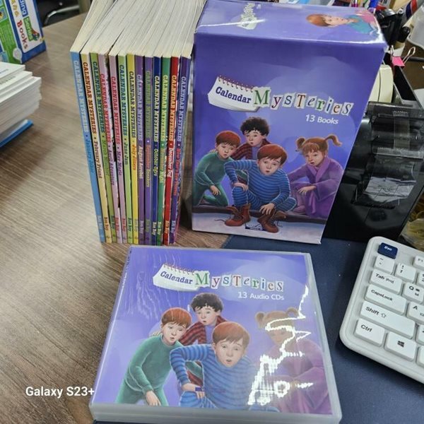 [중고샵] Calendar Mysteries #1~13 챕터북 Full Set - 예스24