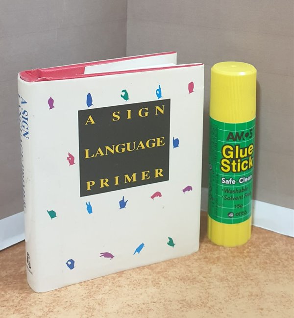 Sign Language Primer - YES24