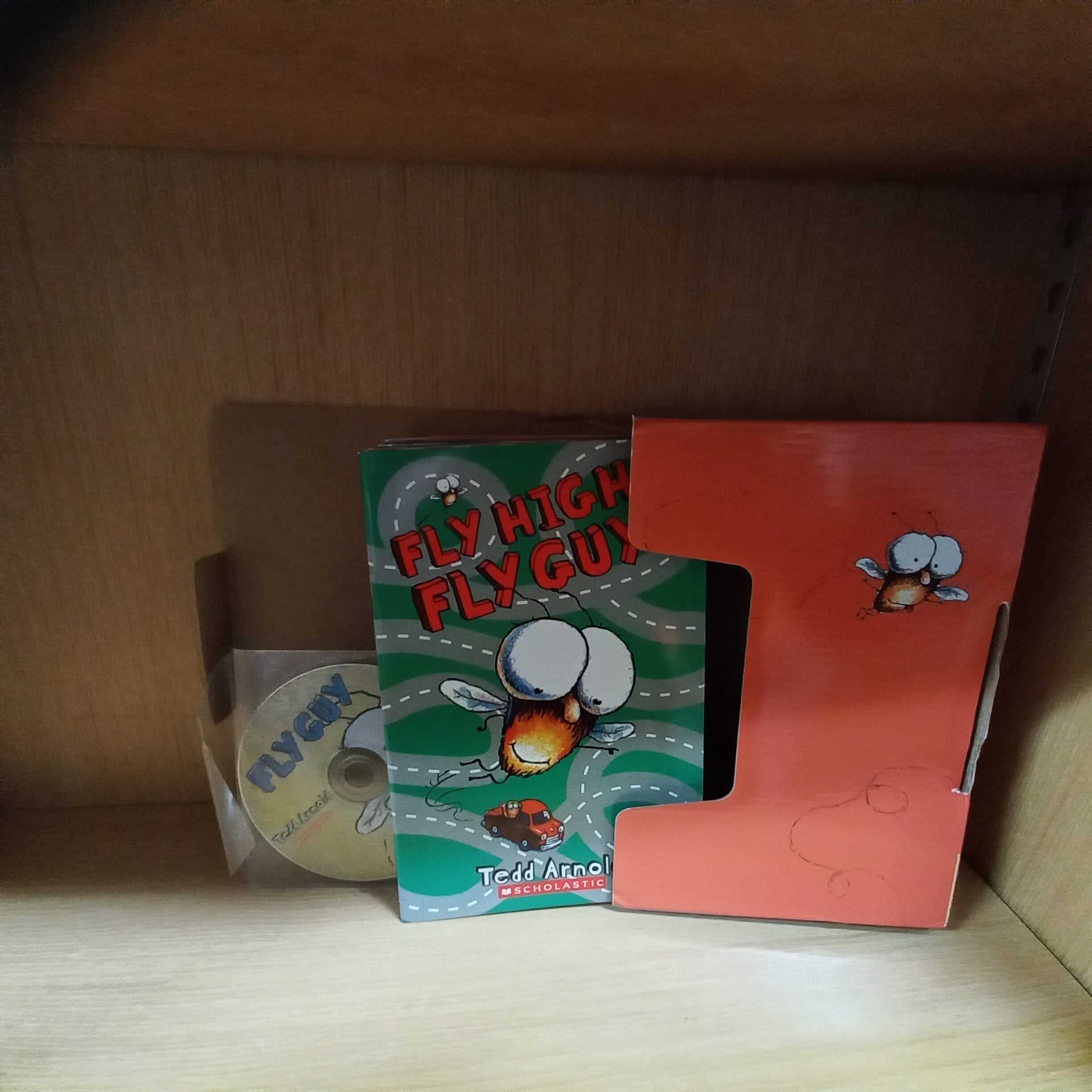 [중고샵] Fly Guy & Buzz Deluxe (Book & CD) 15종 박스 세트 : StoryPlus QR코드 - 예스24